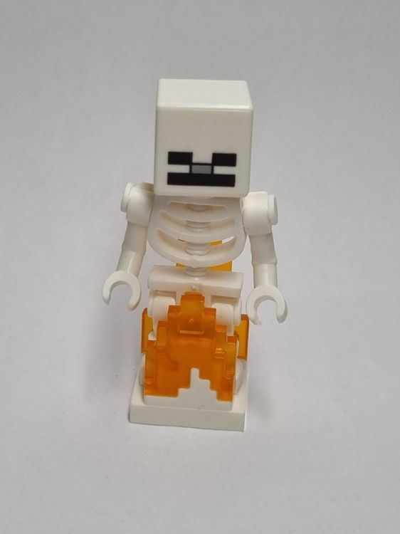 LEGO Minecraft min011 Skeleton with Cube Skull on Fire | Kaufen auf Ricardo