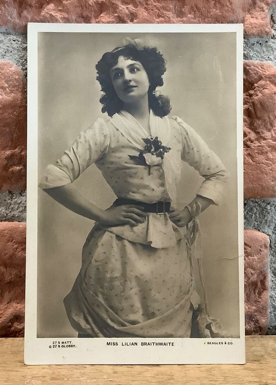 Antike Foto AK MISS LILIAN BRAITHWAITE aus England (Gebraucht) in Root für CHF 1 – mit Lieferung ...