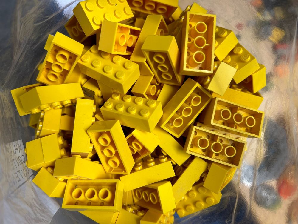 Lego 950 Gramm Stein 2x4 (3001) (Gebraucht) in Müntschemier für CHF 38 ...