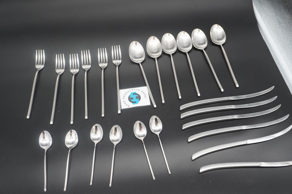 Besteck Berndorf Avantgarde Design für 6 Personen - Chic :) (Gebraucht) in Basel für CHF 90 ...