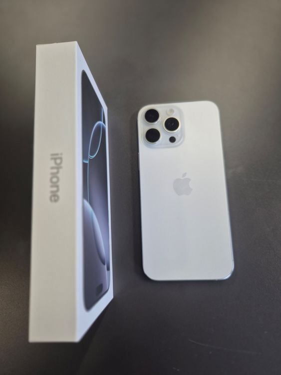 Apple iPhone 16 Pro Max, Titan weiss 256 GB (Gebraucht) in Bern für CHF ...