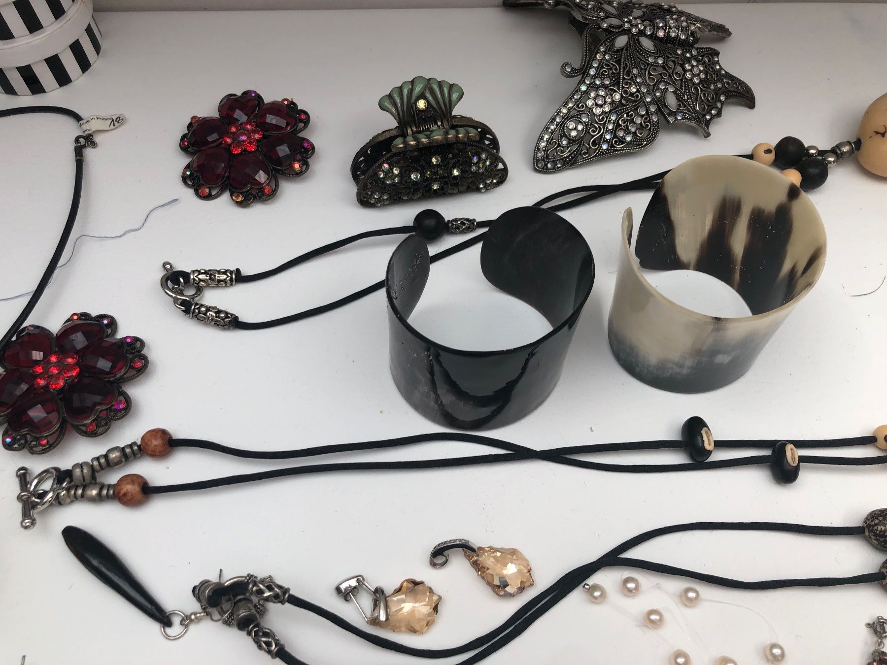 Diverse schmuck Kette Ohrringen Armbande ca 50 Stuck (Gebraucht) in ...