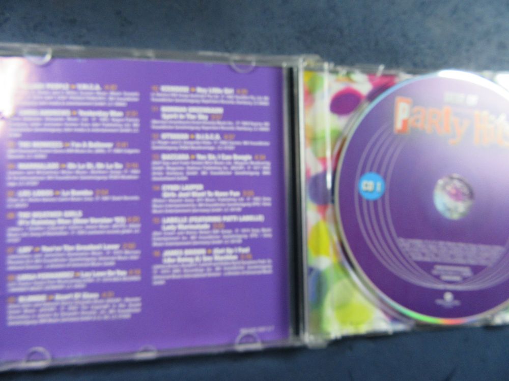 PARTY HITS BEST OF CD 16TRACKS YMCA,LA BAMBA,OB LA DI, YES S (Gebraucht ...