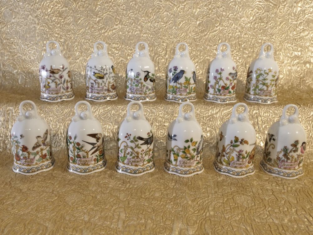 12 Porzellan-Glocken Hutschenreuther / Monatsglocken (Gebraucht) in ...