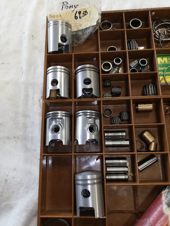 Lot von Mofa, Sachs, Puch, Piaggio, Kolben, div. Kolbenringe (Neu ...