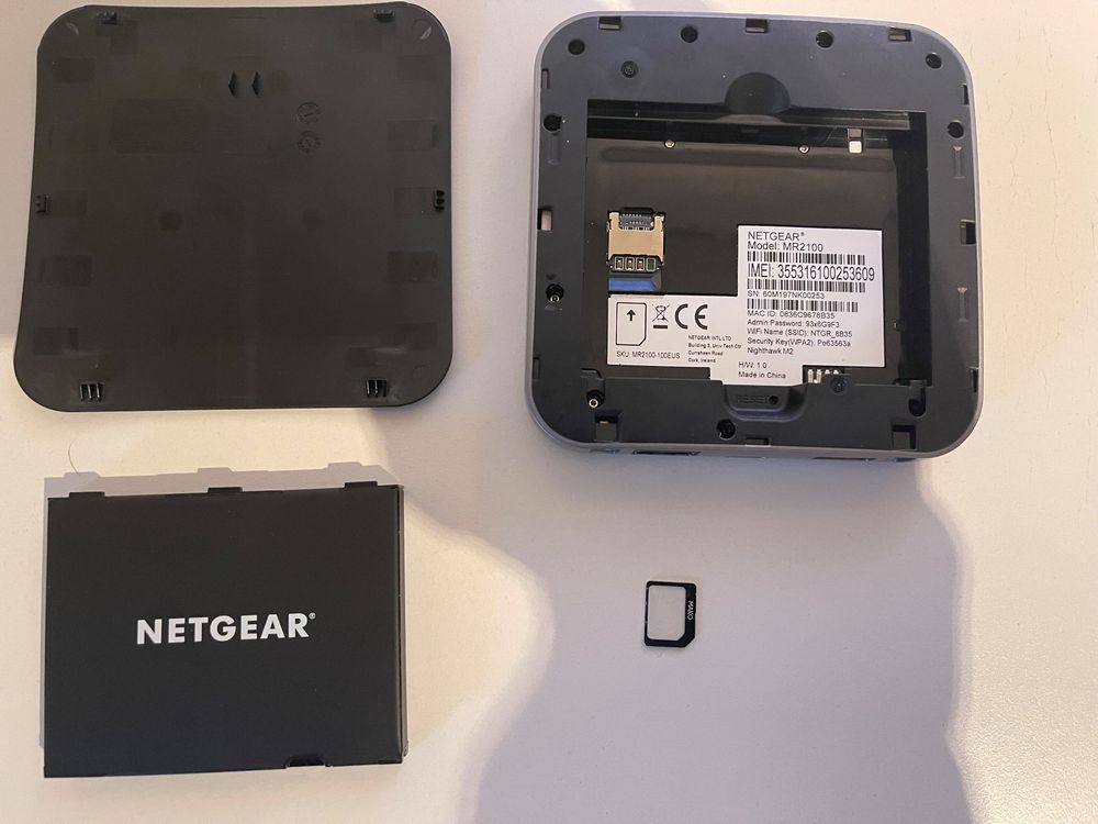 Netgear Nighthalk M2 Mobile Router plus Antenne | Kaufen auf Ricardo