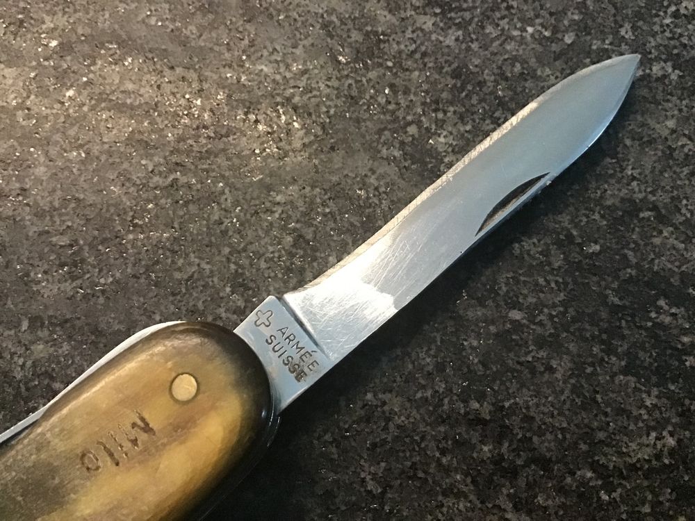 Uraltes "ARMEE SUISSE / INOXYD" Militärsackmesser | Kaufen auf Ricardo