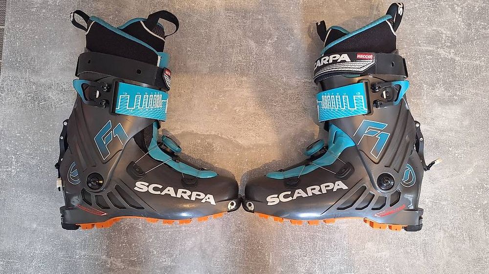 Scarpa F1 carbon core 25.5 (Gebraucht) in Nidau für CHF 290 – nur Abholung auf Ricardo kaufen