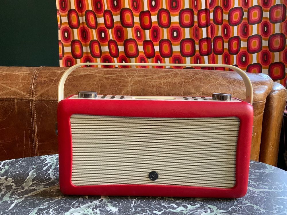 Basse + Radio DAB+ Hepburn MK II (Gebraucht) in Vevey für CHF 115 – mit ...
