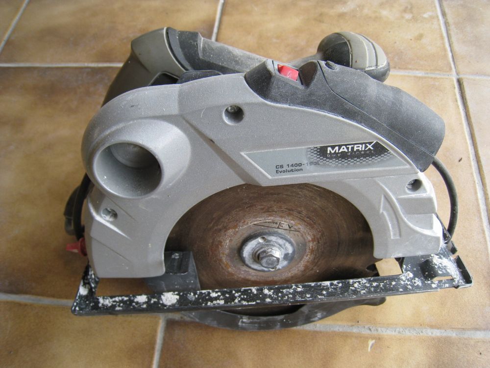 Matrix cs kreissäge 1400watt (Gebraucht) in Rupperswil für CHF 1 – nur ...