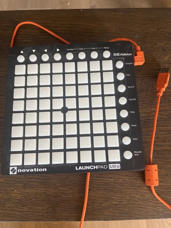 Novation Launchpad Mini - ideal für Einsteiger! (Gebraucht) in Turgi ...