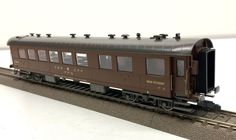 Roco 44875 SBB = Oldtimer-Speisewagen SBB Dr4 25 WR 010-4 (Neu und originalverpackt) in Thun für ...
