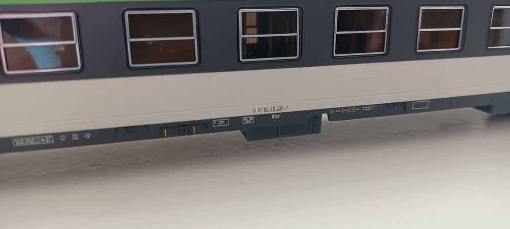 Roco Corail Gepäck/2. Klasse | Kaufen auf Ricardo