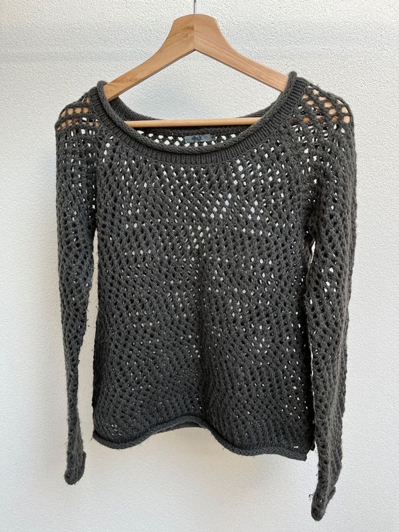 Nile Women's Pull Small (Gebraucht) in für CHF 9 – mit Lieferung auf ...