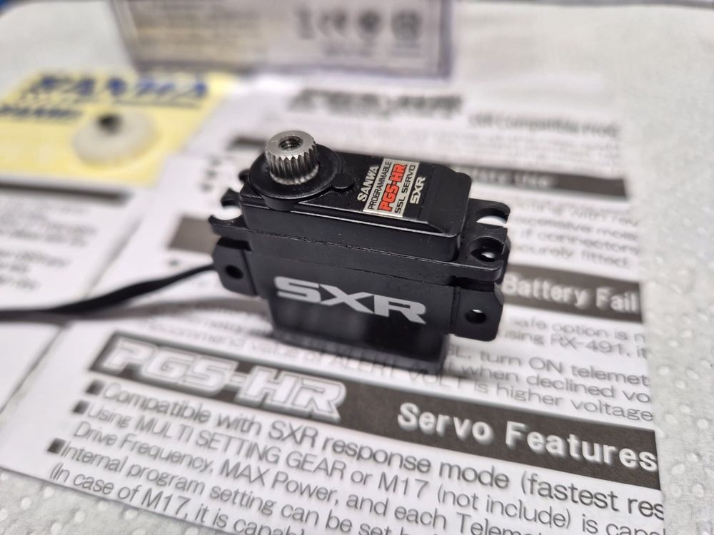 Sanwa Mini Servo PGS-HR neuwertig (Futaba, Xray, Awesomatix) | Kaufen auf Ricardo