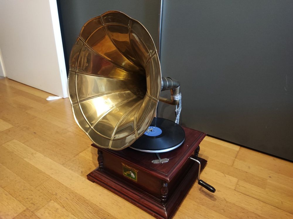 Grammophon Mit Trompete His MASTER Voice IN Holz und Messing (Gebraucht ...