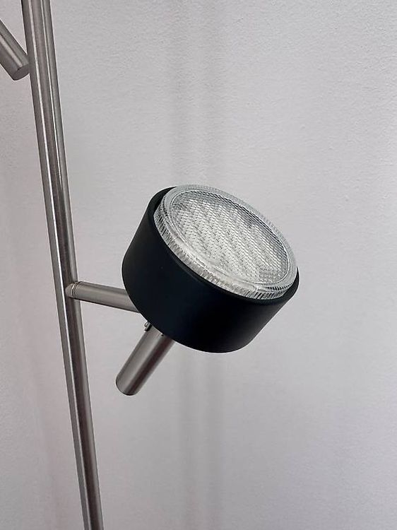 Lampe sur pied design à deux spots orientables (Gebraucht) in Lausanne ...