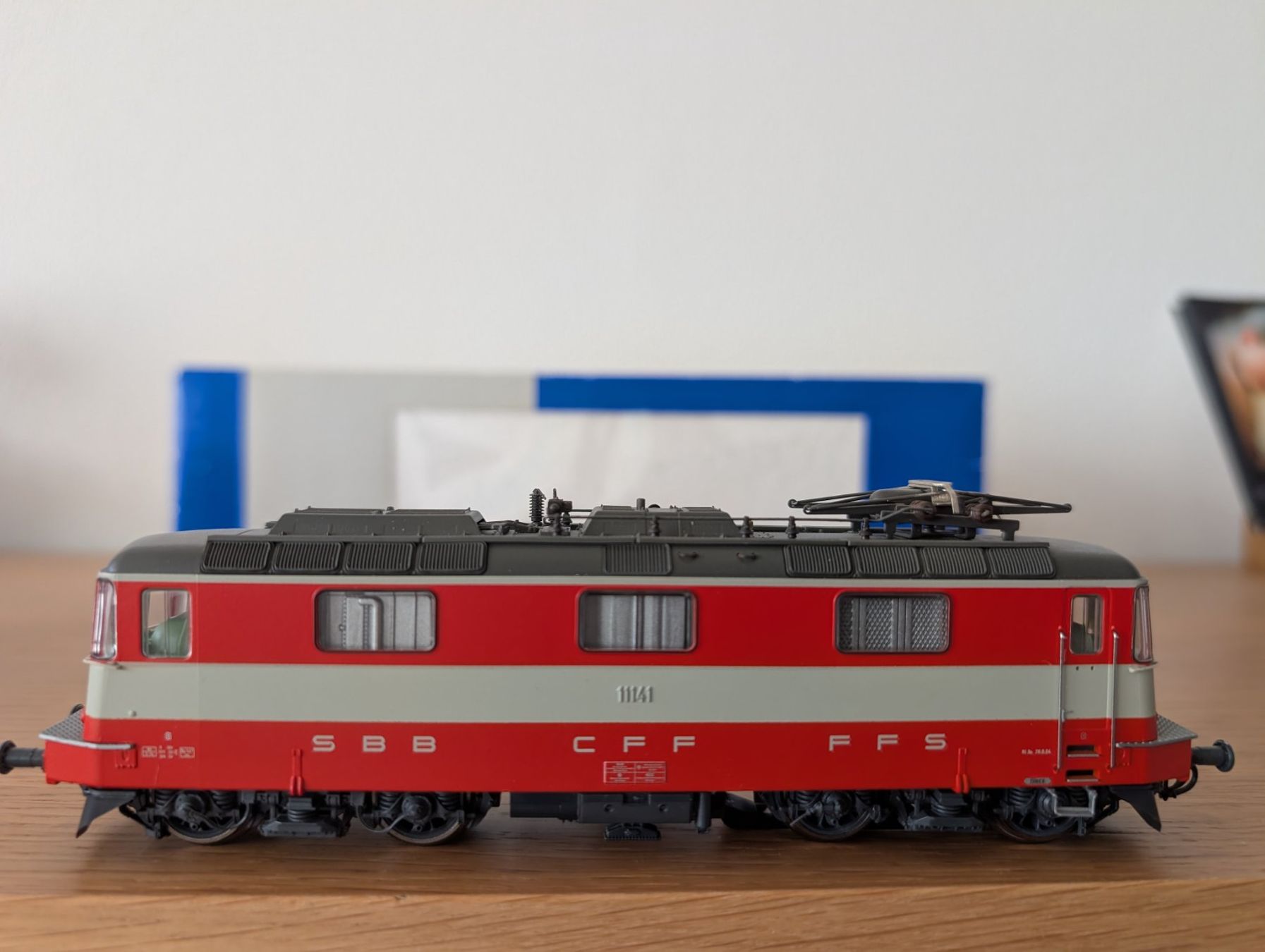Roco 69842 SBB Re 4/4 11141 Swiss Express AC/Digital (Neu und ...