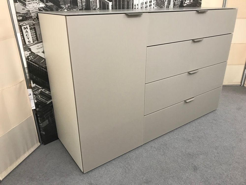 Sideboard Kommode JUTZLER Glas Nougat matt 135 x 88 cm (Neuf (Voir description)) à ...