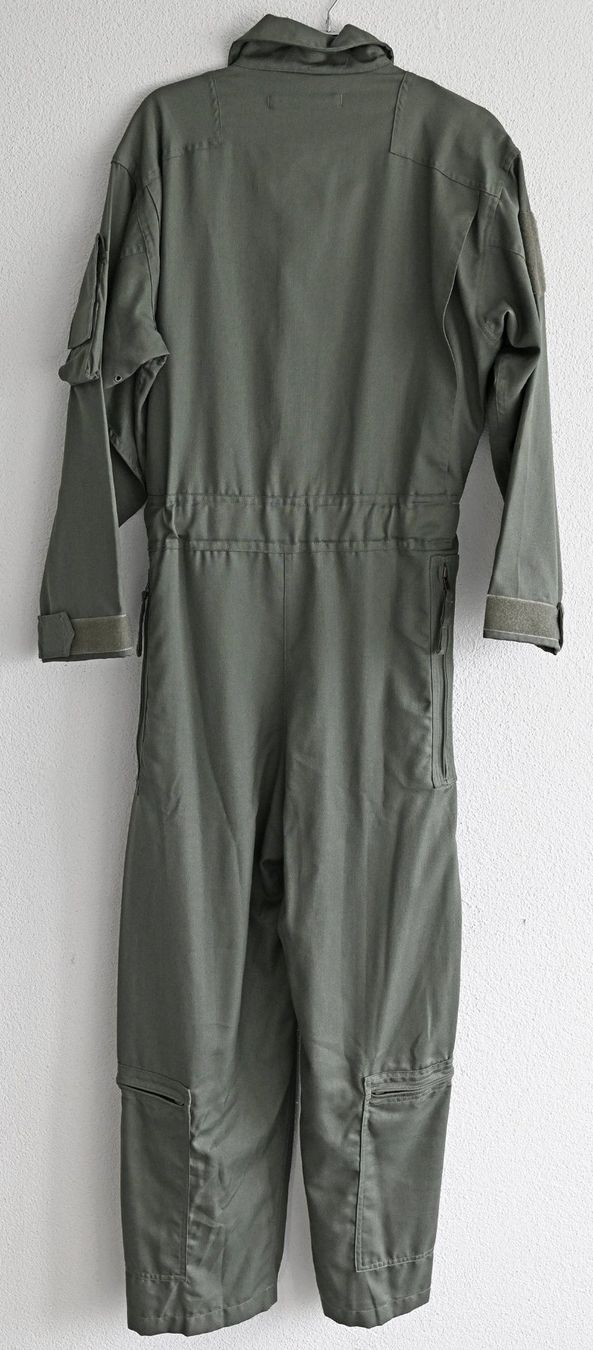 Piloten-Overall der Schweizer Luftwaffe (Gebraucht) in Dübendorf für ...