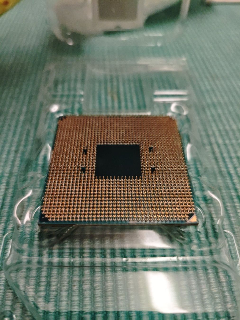 AMD Ryzen 7 2700X CPU - Top Zustand - Schnäppchen! (Gebraucht) in ...