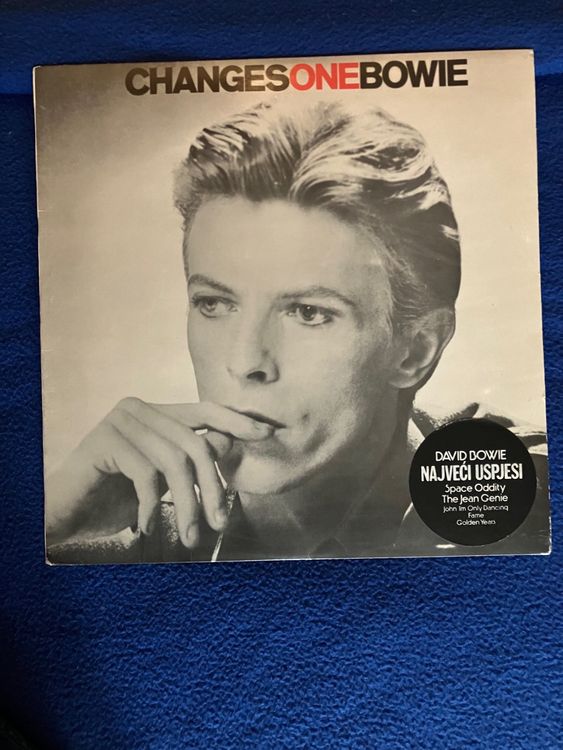 DAVID BOWIE /CHANGES ONE BOWIE /Vinyl (Gebraucht) in Zürich für CHF 23. ...