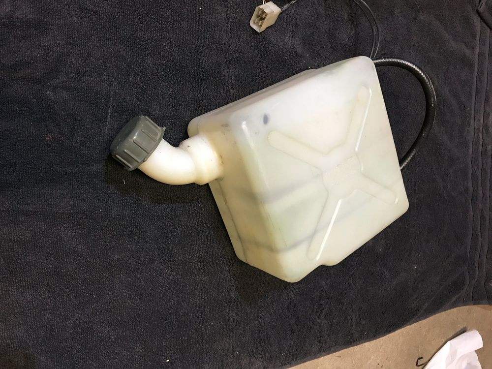 Kühlwassertank mit sensor für Cloos Schweissmaschine | Kaufen auf Ricardo