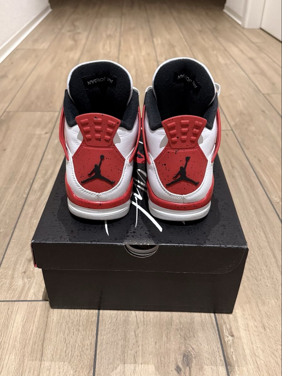 Jordan 4 red cement 43 (D'occasion) à Savièse pour CHF 139 – avec ...