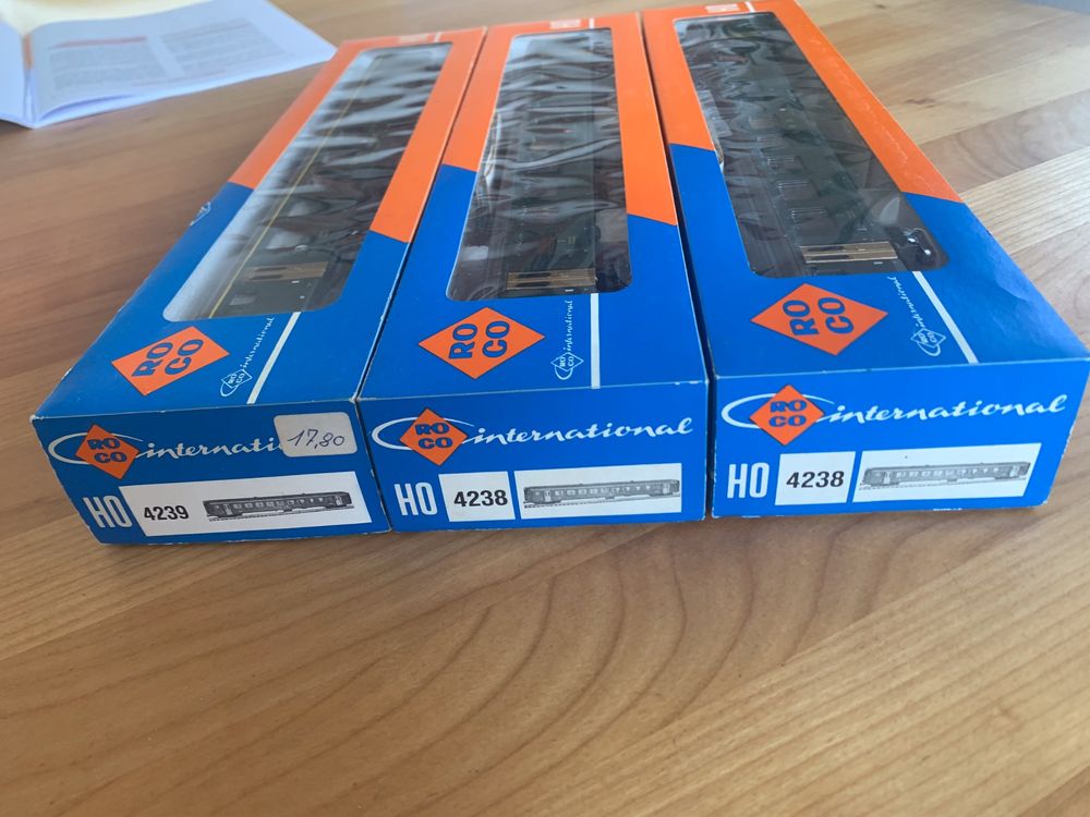 2 X Roco 4238 + 1 x Roco 4239 Personenwagen EW II,altes logo | Kaufen ...