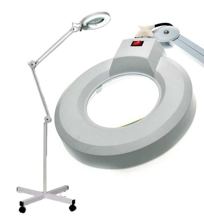 LED Lupenlampe Lupe mit RollStativ | Kaufen auf Ricardo
