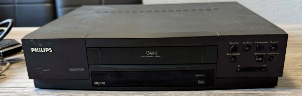 Philips VR237/02 Videorecorder VHS mit Zubehör (Gebraucht) in Würenlos ...