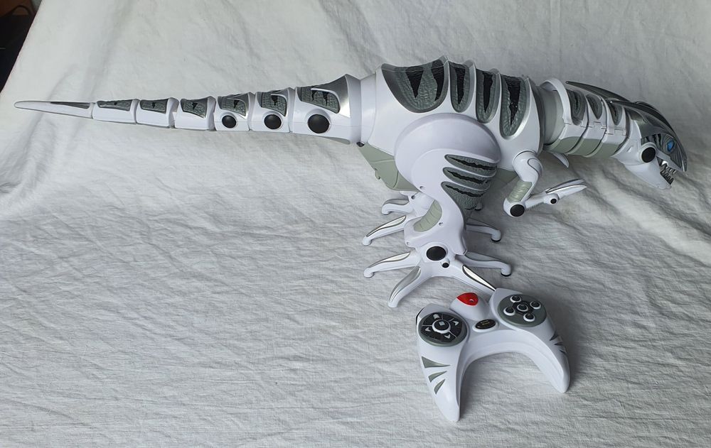 WowWee Roboraptor | Kaufen auf Ricardo