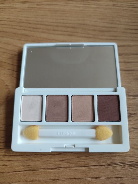 Clinique Makeup / Eyeshadow Set | Kaufen auf Ricardo