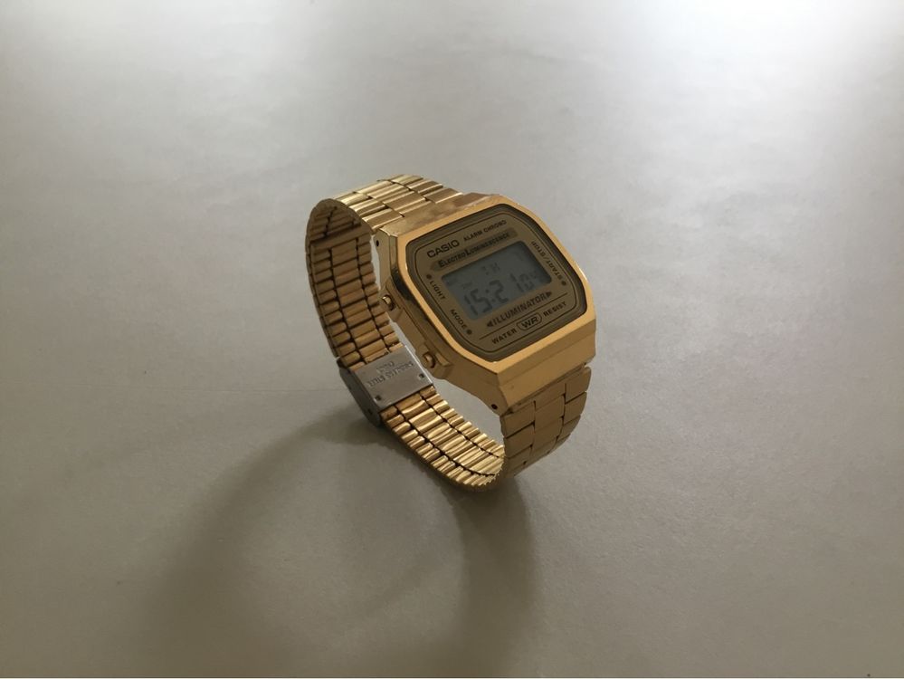 Casio Alarm Chrono Gold (Gebraucht) in für CHF 40 – mit Lieferung auf ...
