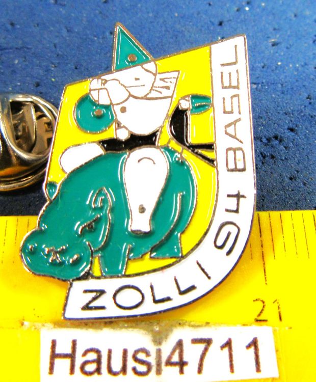 BASLE ZOOLI FASNACHT PIN 1994 (Gebraucht) in Ettingen für CHF 4.95 – mit Lieferung auf Ricardo ...