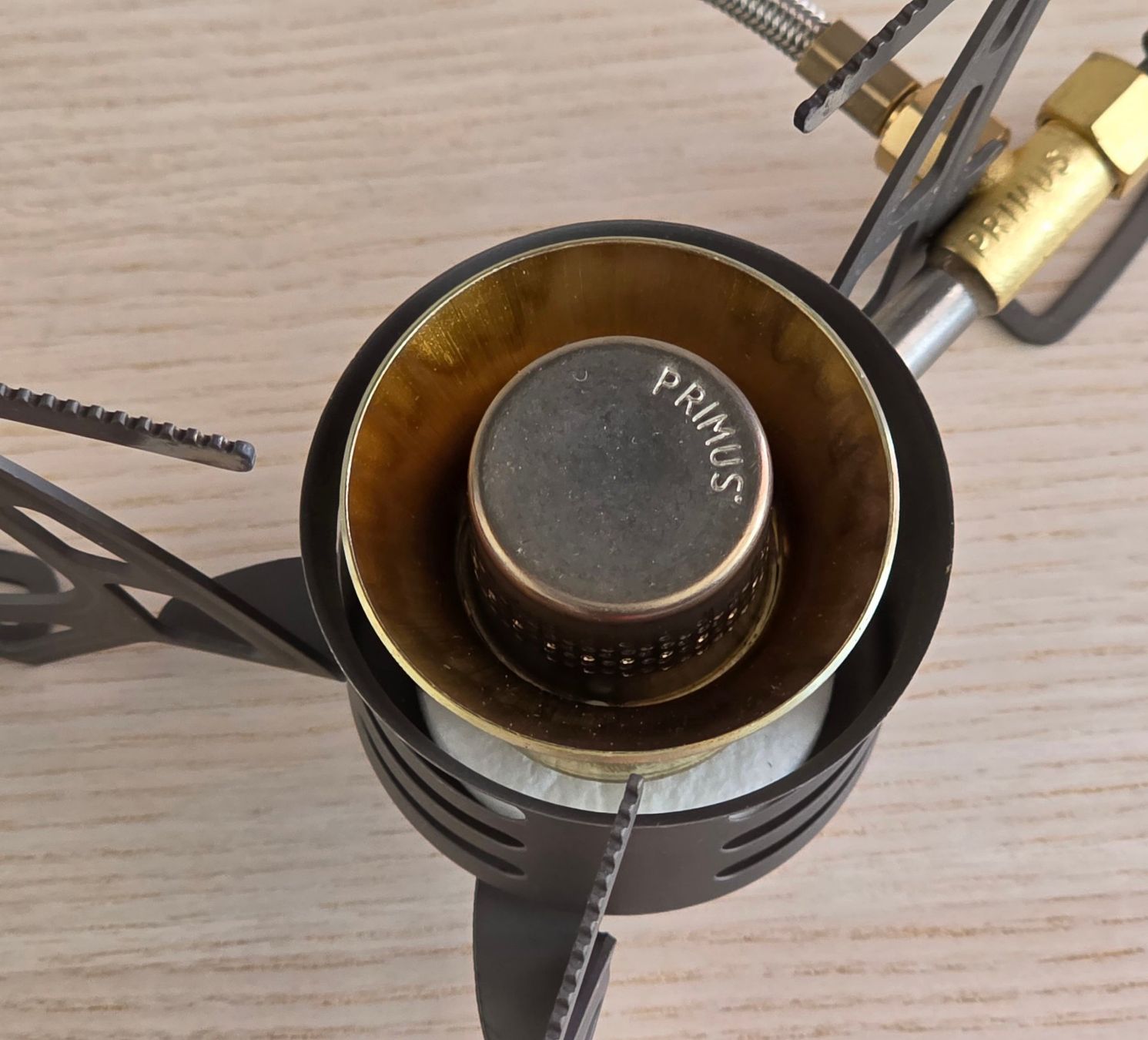 Primus Omnifuel Titan mit Silencer Kocher Gas Benzinkocher (Neu (gemäss ...