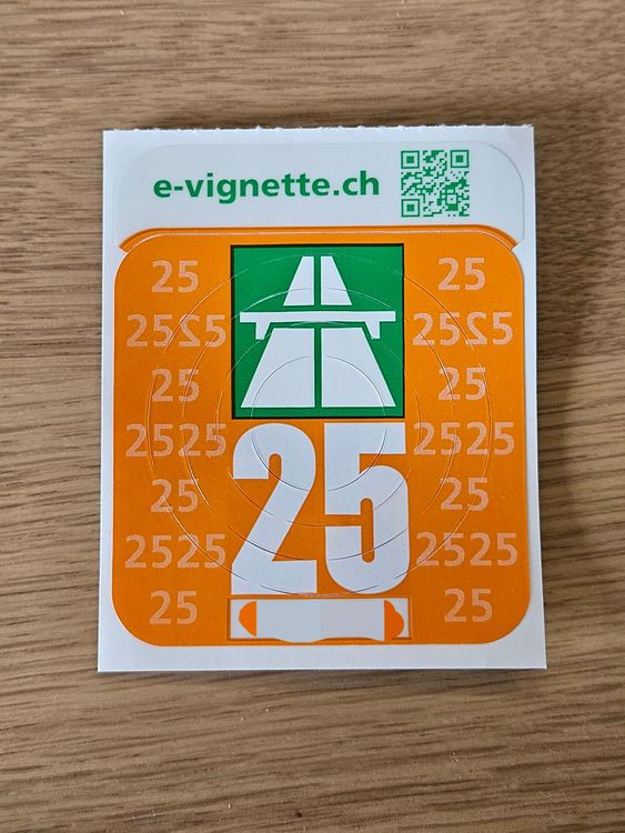 Vignetta Autostrada 2025 / Autobahn Vignette 2025 (Neu und originalverpackt) in Zürich für CHF ...