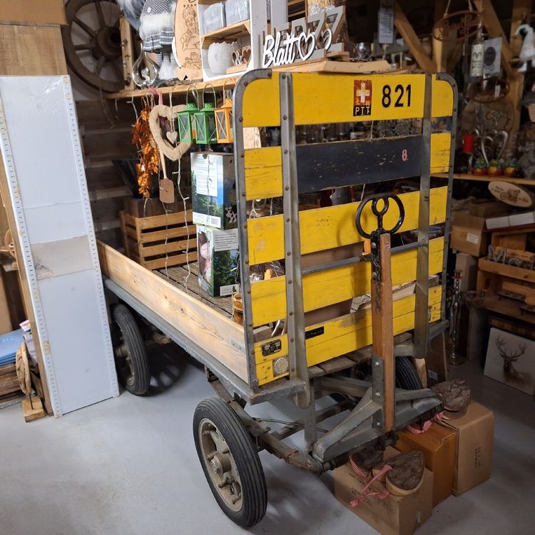 alter guterhaltener Postwagen (Gebraucht) in Hünenberg für CHF 199 ...