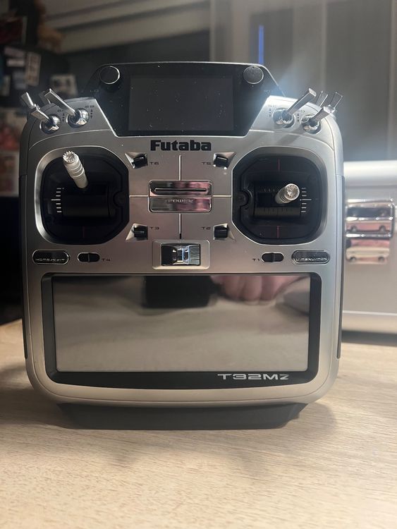 Futaba T32MZ (Gebraucht) in Luzern für CHF 1000 – nur Abholung auf ...