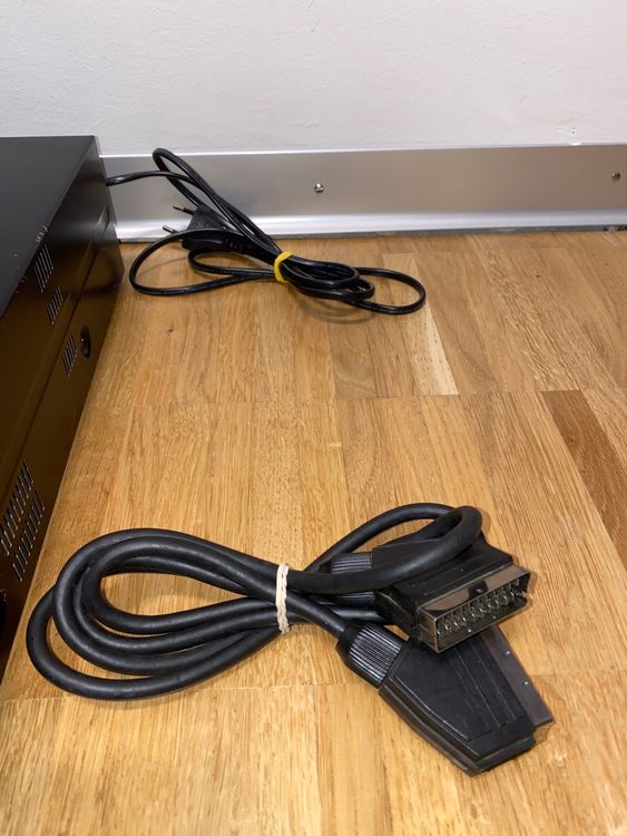 Funai - DVD/VHS Recorder / WD6D-M100 | Kaufen auf Ricardo