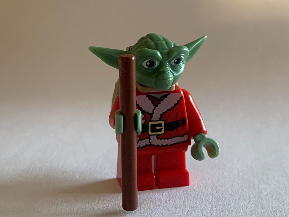 Lego Star Wars Santa Yoda Figur | Kaufen auf Ricardo