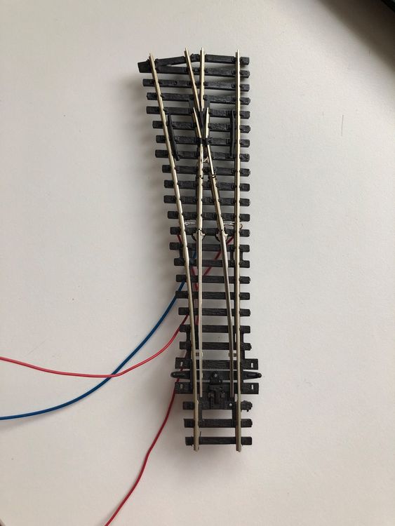 Peco SL 92 Weiche Code 100 aus Anlagenrückbau (Gebraucht) in Jonschwil ...