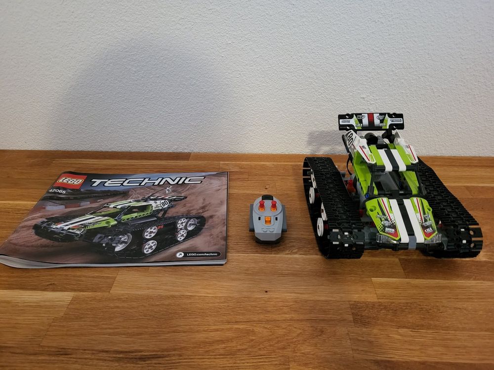 LEGO Technic: Ferngesteuerter Tracked Racer (Gebraucht) in Knonau für ...