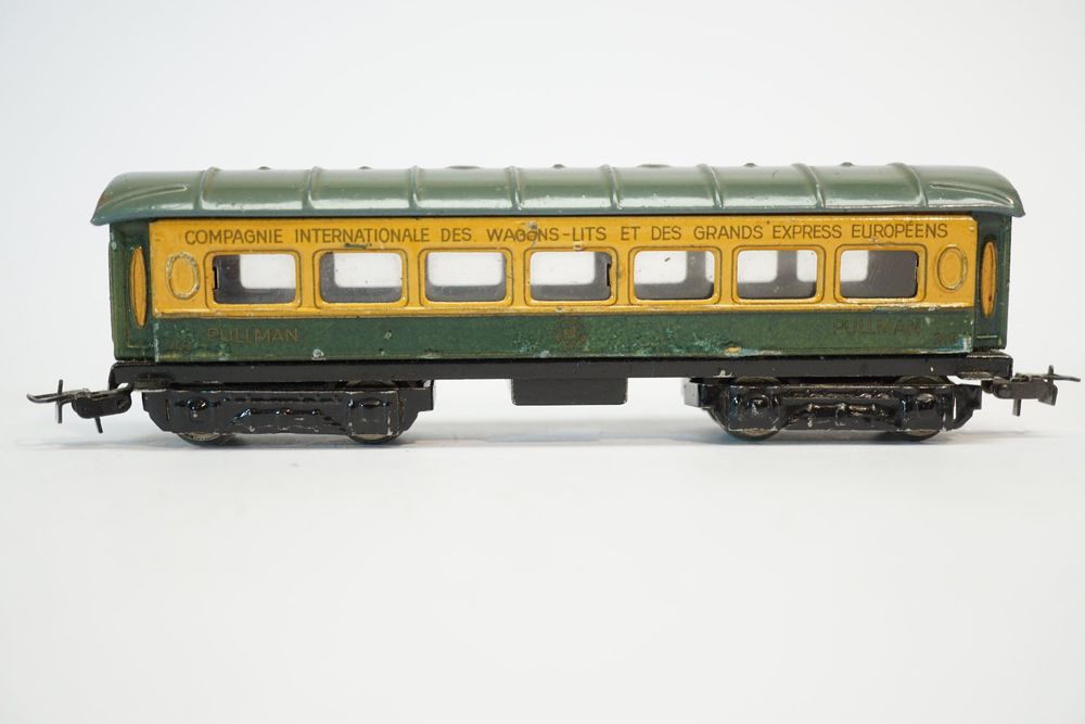 1å Märklin 800 CIWL Personenwagen 349 crgr Bügelkupplung (Gebraucht) in ...