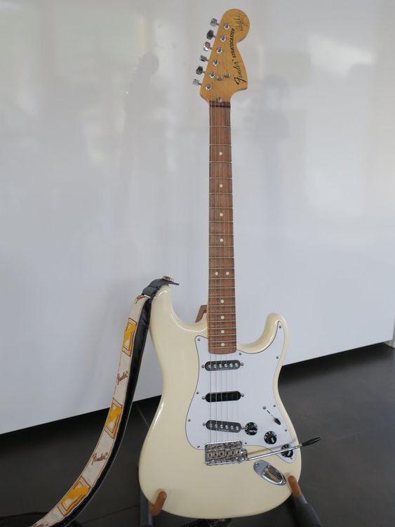 Fender Ritchie Blackmore Stratocaster (Gebraucht) in dürrenroth für CHF 600 – nur Abholung auf ...
