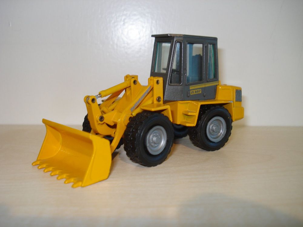 ZETTELMEYER ZL 602 Kleinradlader (Gebraucht) in Mitlödi für CHF 15 ...