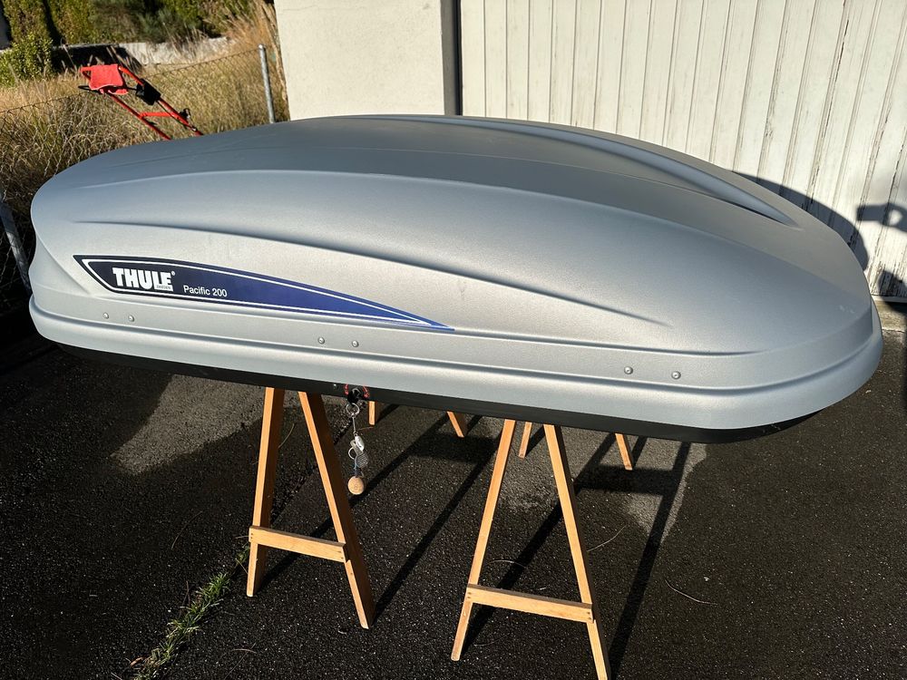 Autodachbox Thule Pacific 200 (ohne Befestigung) (Gebraucht) in Horw für CHF 55 – nur Abholung ...