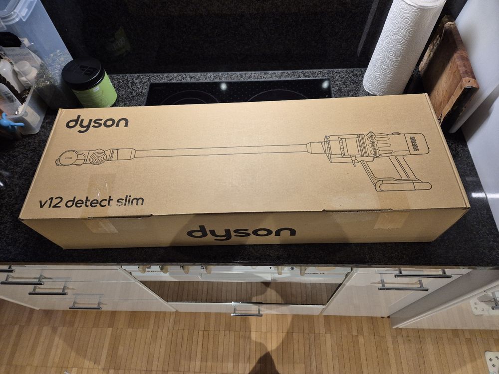 Dyson V12 Detect Slim. Neu und original verpackt (Neu und ...
