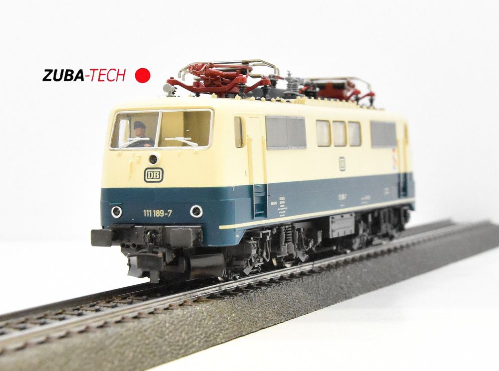 Roco 43413 E-Lok BR 111 der DB H0 GS Analog mit OVP | Acheter sur Ricardo