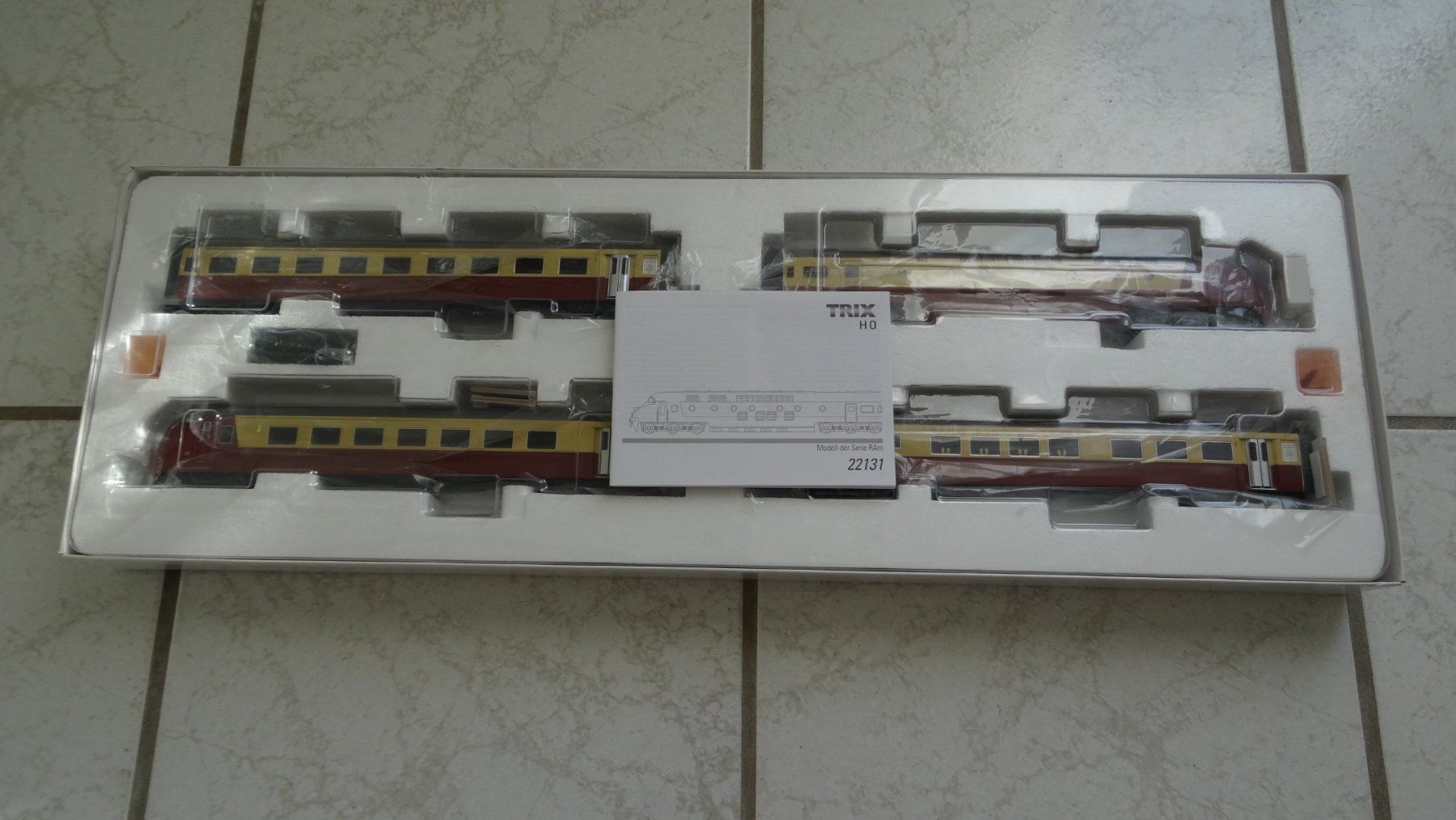 Trix 22131, Dieseltriebzug TEE, RAm, SBB, Digital - Sound (Neu (gemäss ...